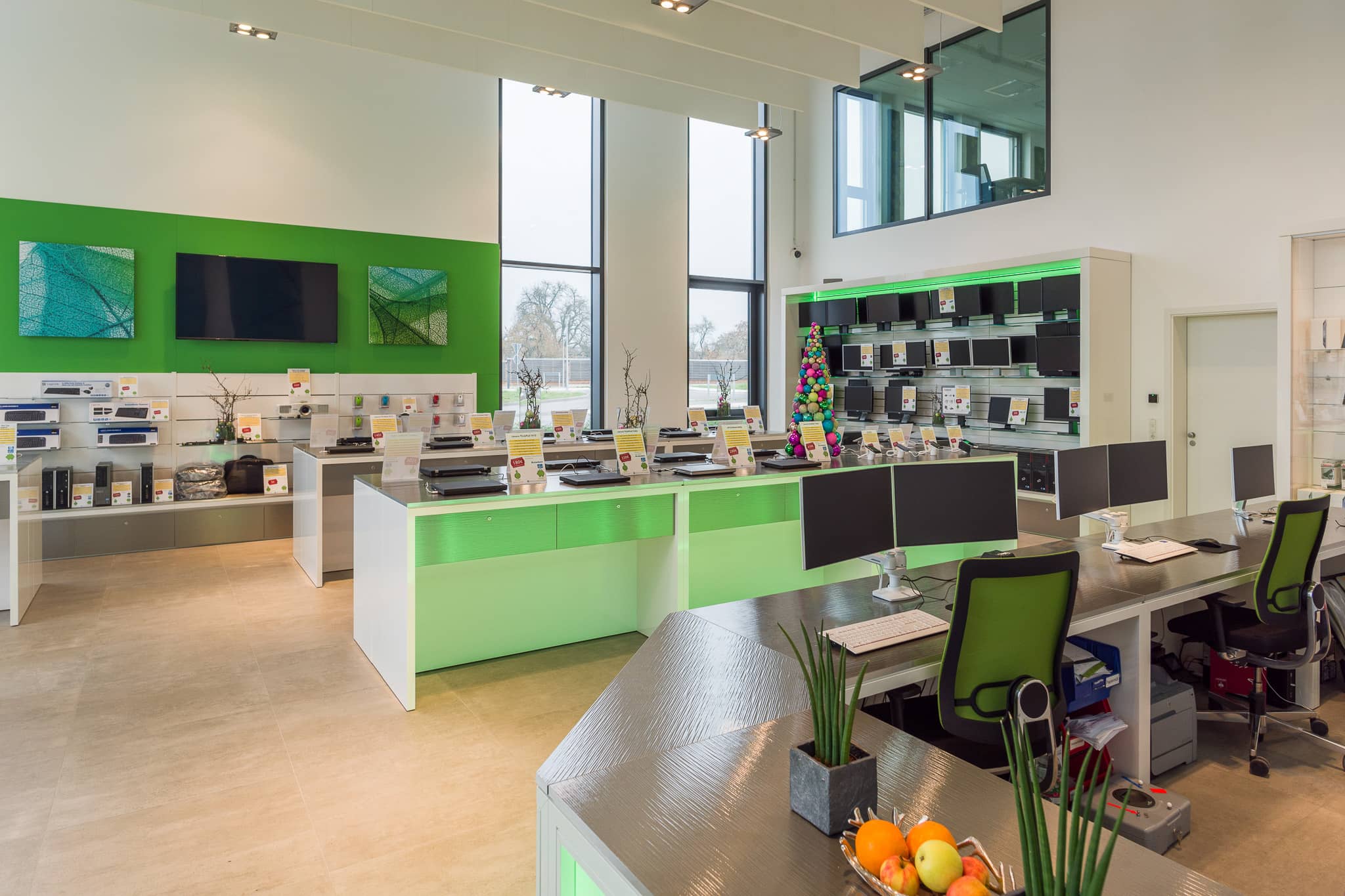 Second Hand Computer Store | Nachhaltige IT-Produkte vor Ort kaufen